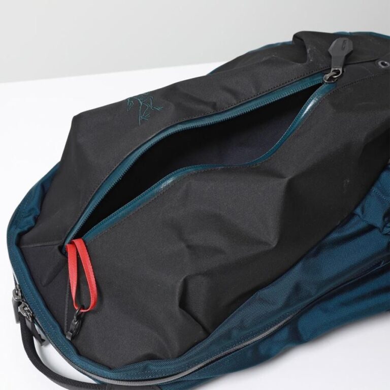Arcteryx Arro 16 Backpack-Labyrinth – GoldRich 專業相機商店